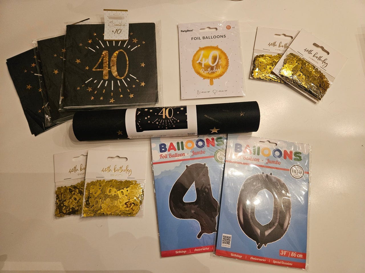 Diverse pynt til 40 års fødselsdag | DBA