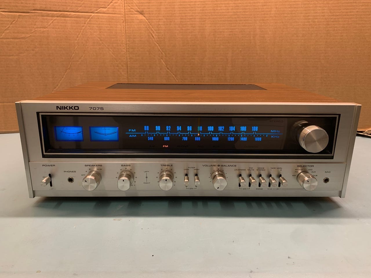 Receiver, Nikko, 7075 | DBA