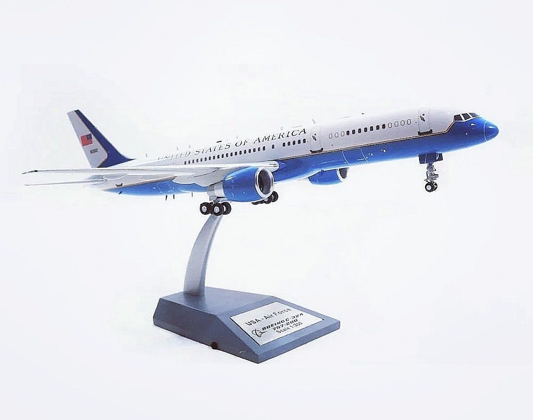 Modelfly, US Air Force B757, skala 1:200 | DBA