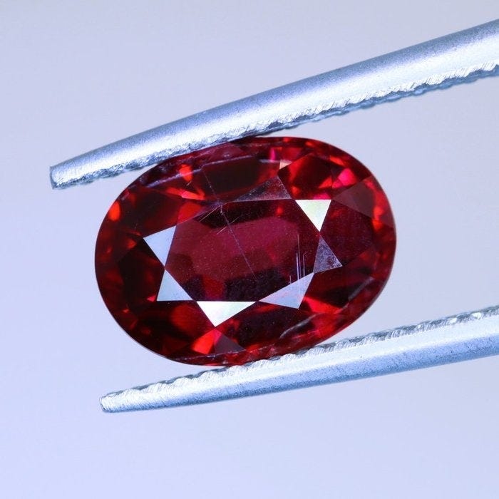 Ingen mindstepris Rød Granat - 3.13 ct - Antwerp Laboratory for ...