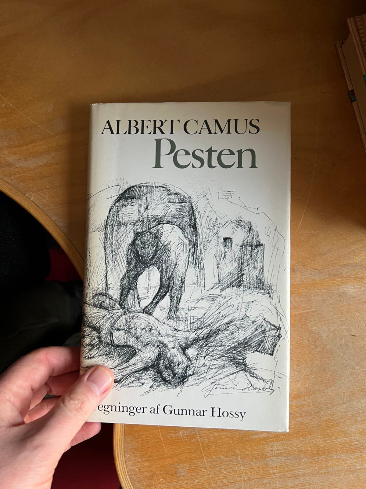 Albert Camus: Pesten | DBA