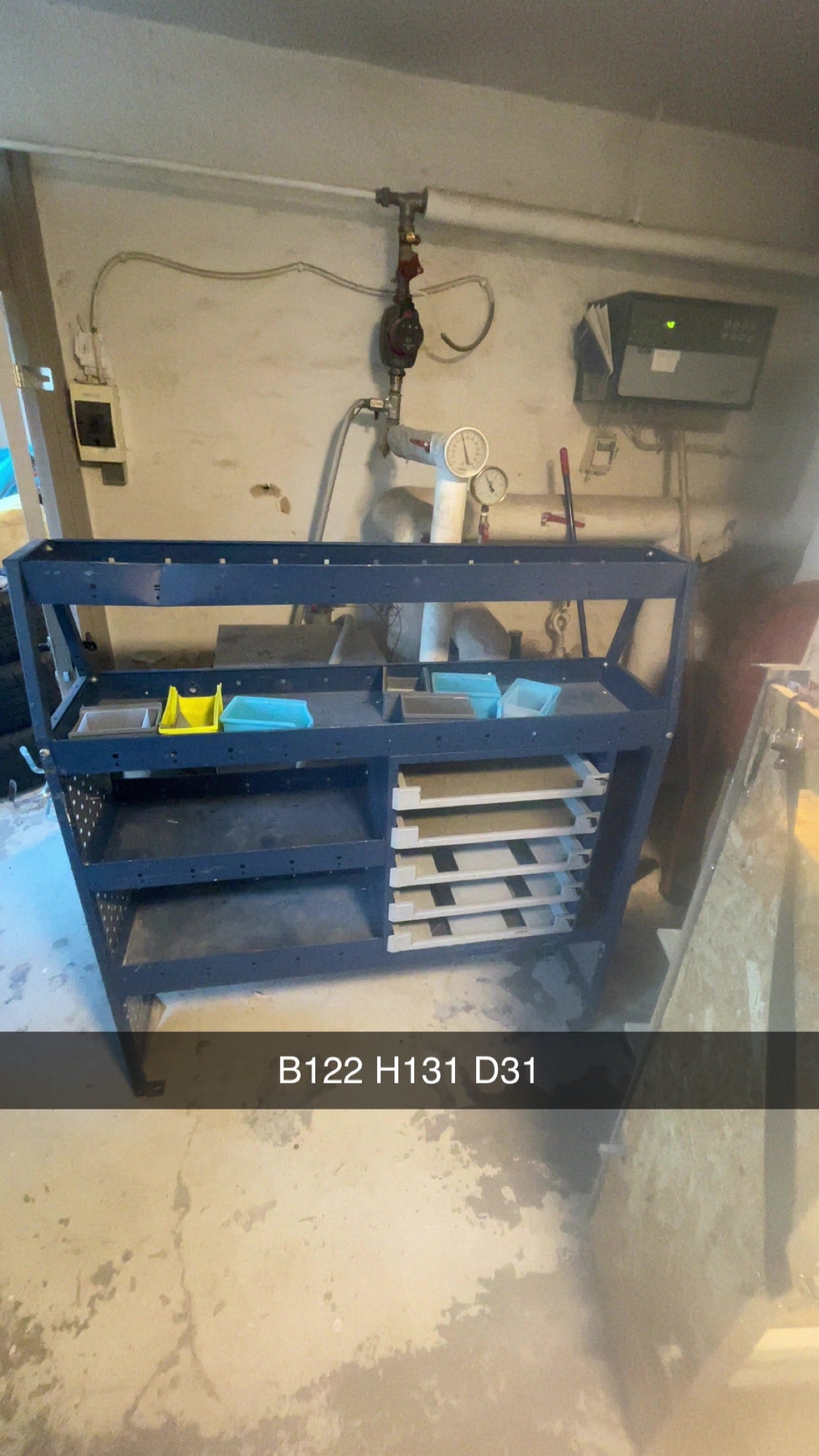 2 reoler og en kasse til varevogn | DBA