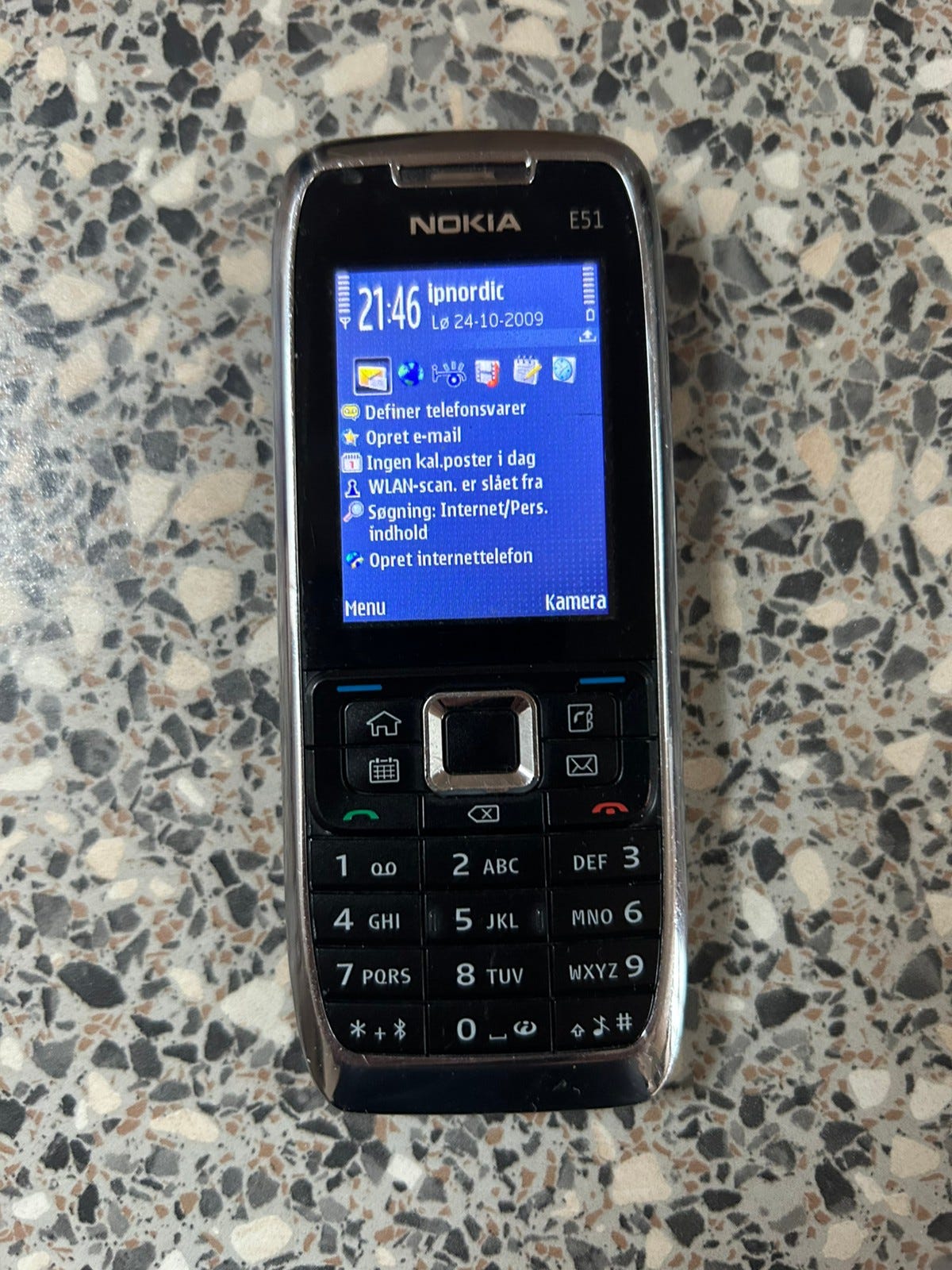 Nokia E51 | DBA