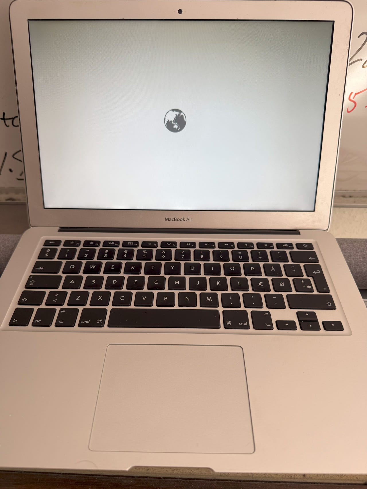 macbook air | DBA