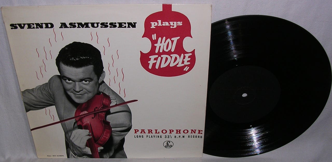 Svend Asmussen - Plays Hot Fiddle | DBA