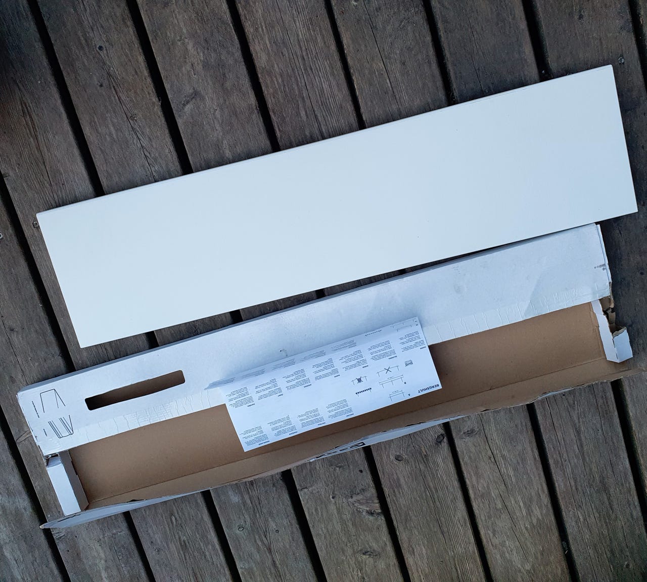 Ikea hylde, Bergshult hvid 80 × 20 cm. Ubrugt. | DBA