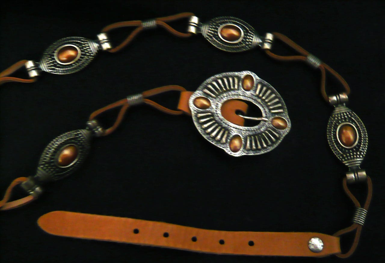 Original leder bælte med metal pynt- ny (v196) | DBA