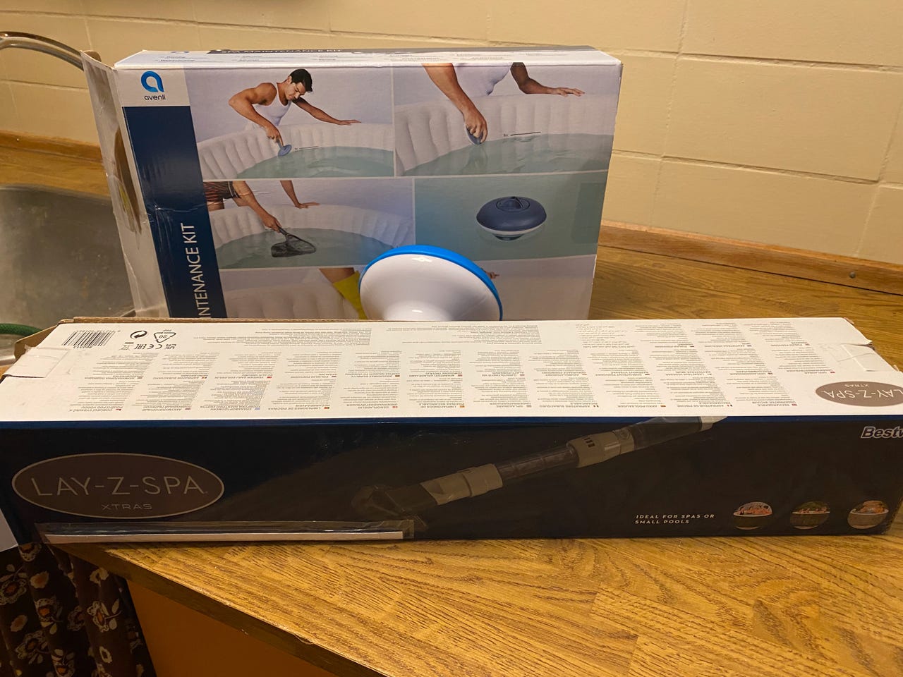 Rengøring af svimming pool ,spa, m.m | DBA