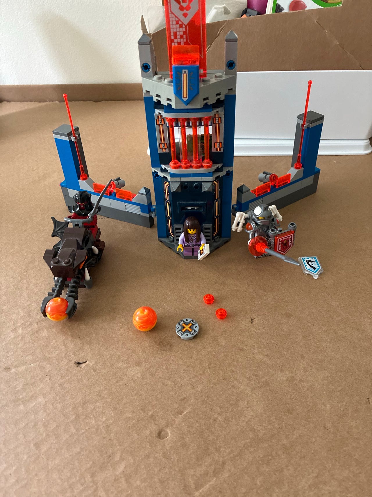 Lego Nexo knights tårn 70324 | DBA
