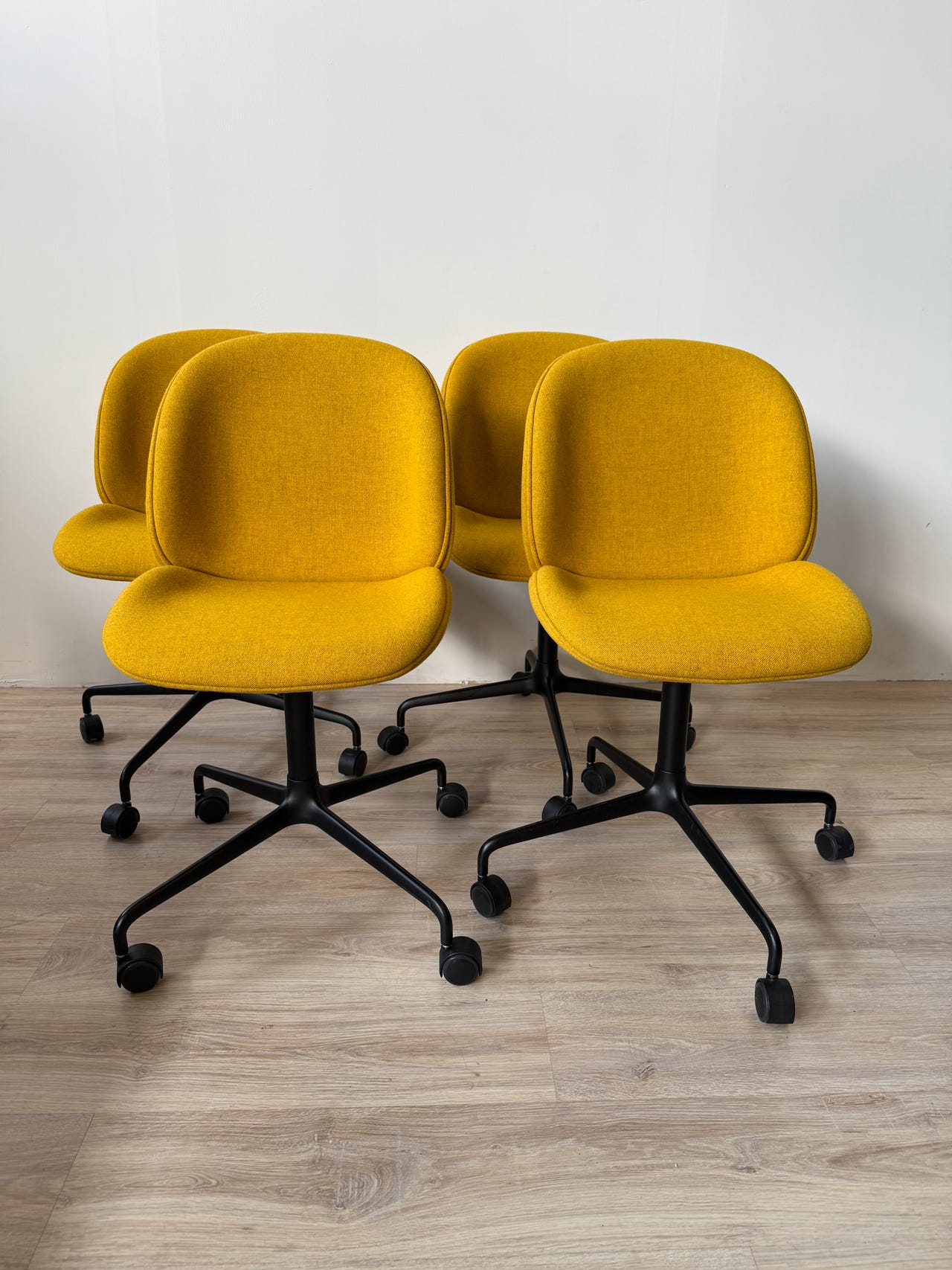 GUBI stole designet af GamFratesi | DBA