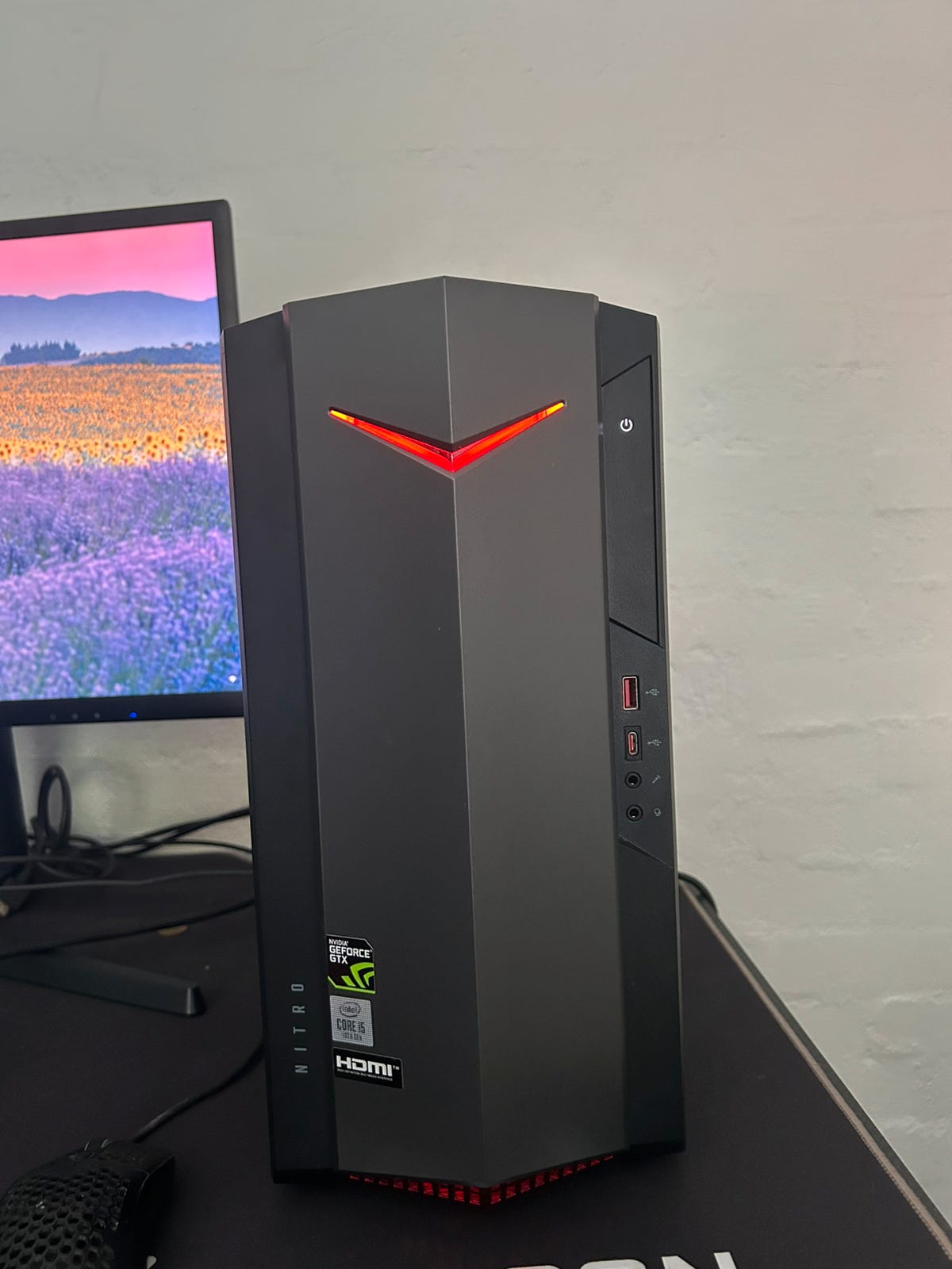 Super god gaming computer med GTX 1660 SUPER og 16 GB Ram | DBA