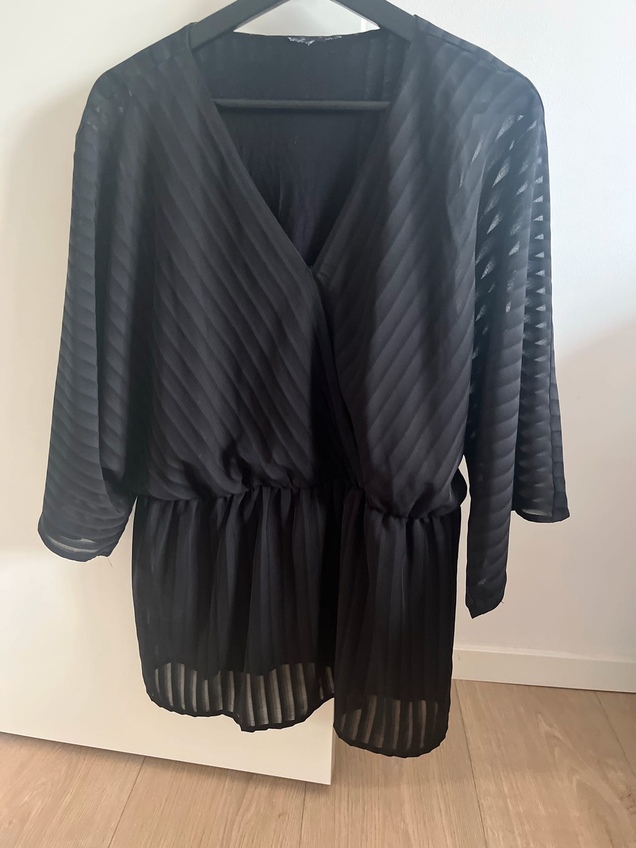 Zizzi sort bluse | DBA