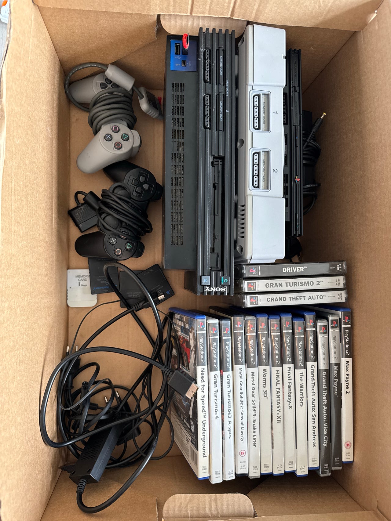 Playstation 1 og 2 plus spil | DBA