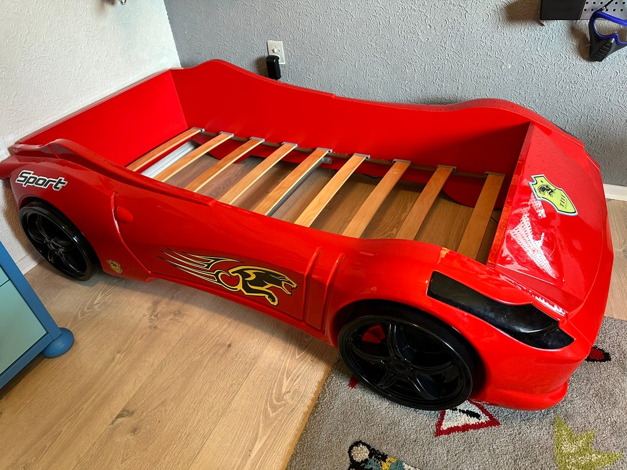 Racerbil seng med lys og lyd | DBA