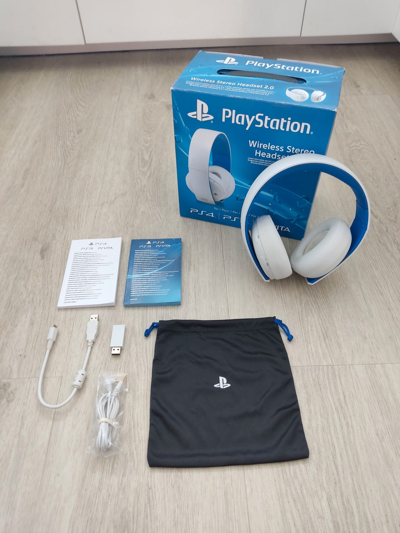 PS4 wireless stereo headset 2.0 | DBA