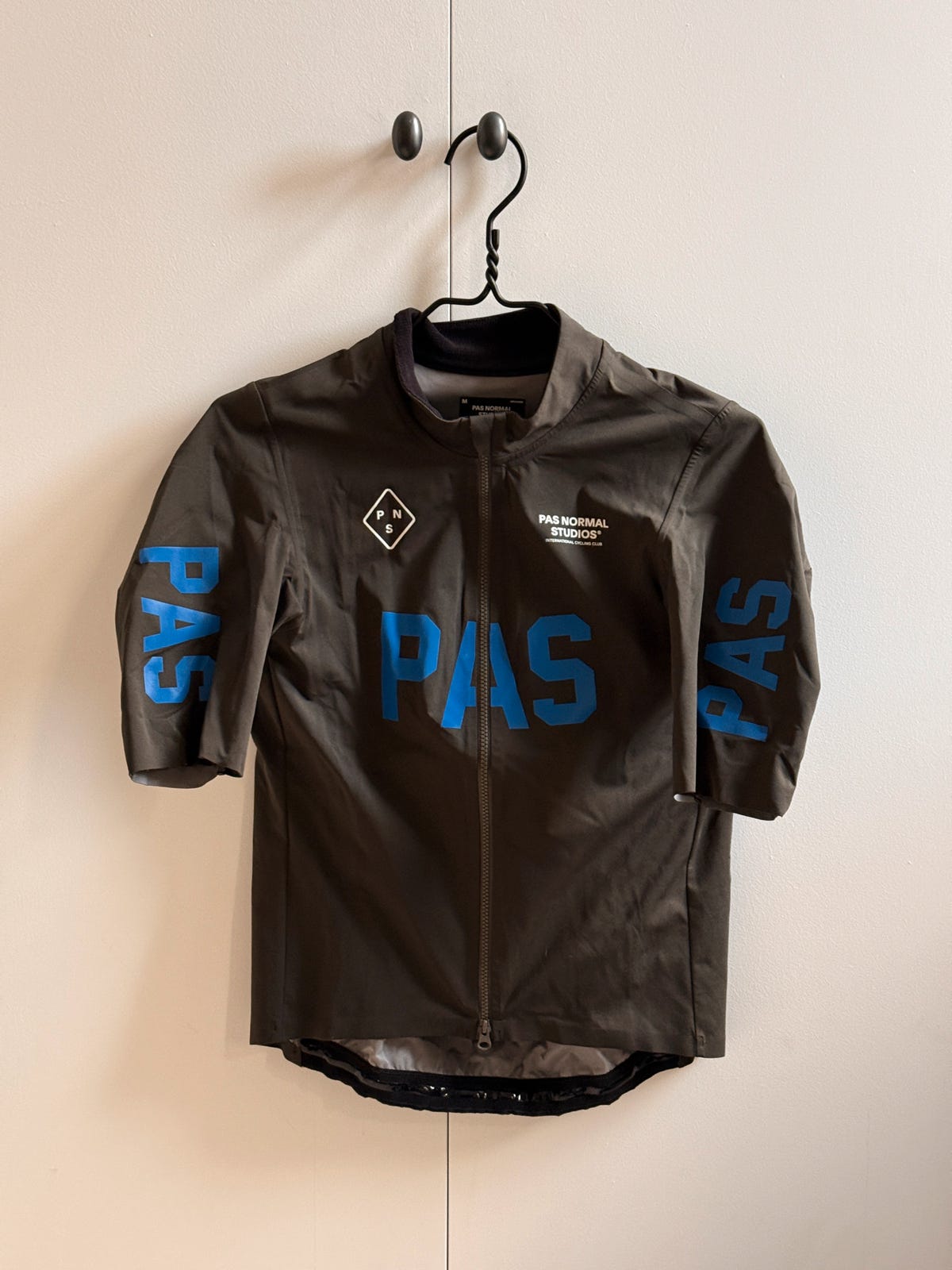 Pas Normal Studios PAS Rain Jersey | DBA