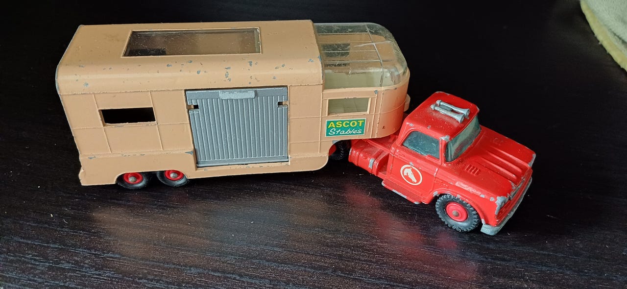 Matchbox King Size Dogde Tractor | DBA