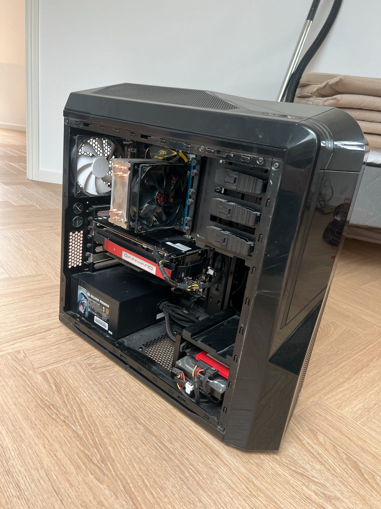 Gaming Stationær computer (Med alle stik til) | DBA