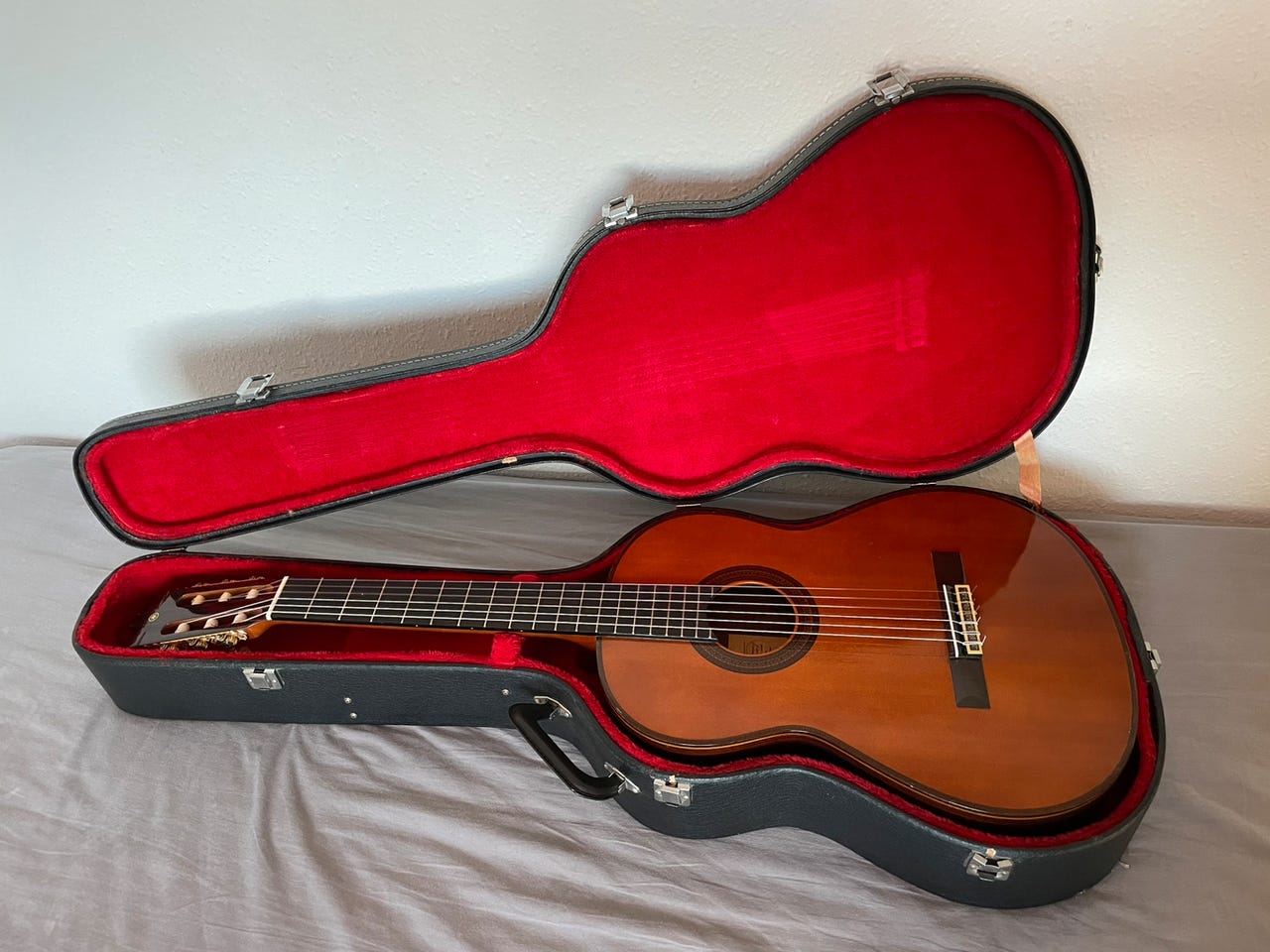 YAMAHA G-255S 1981 | DBA