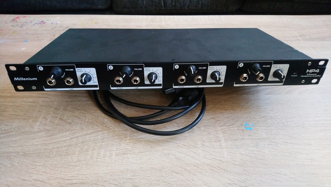 HovedtelefonForstærker - Millenium HP4 | DBA