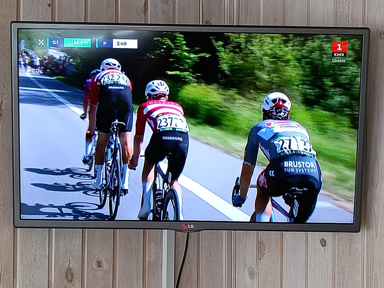 LG 32” TV | DBA