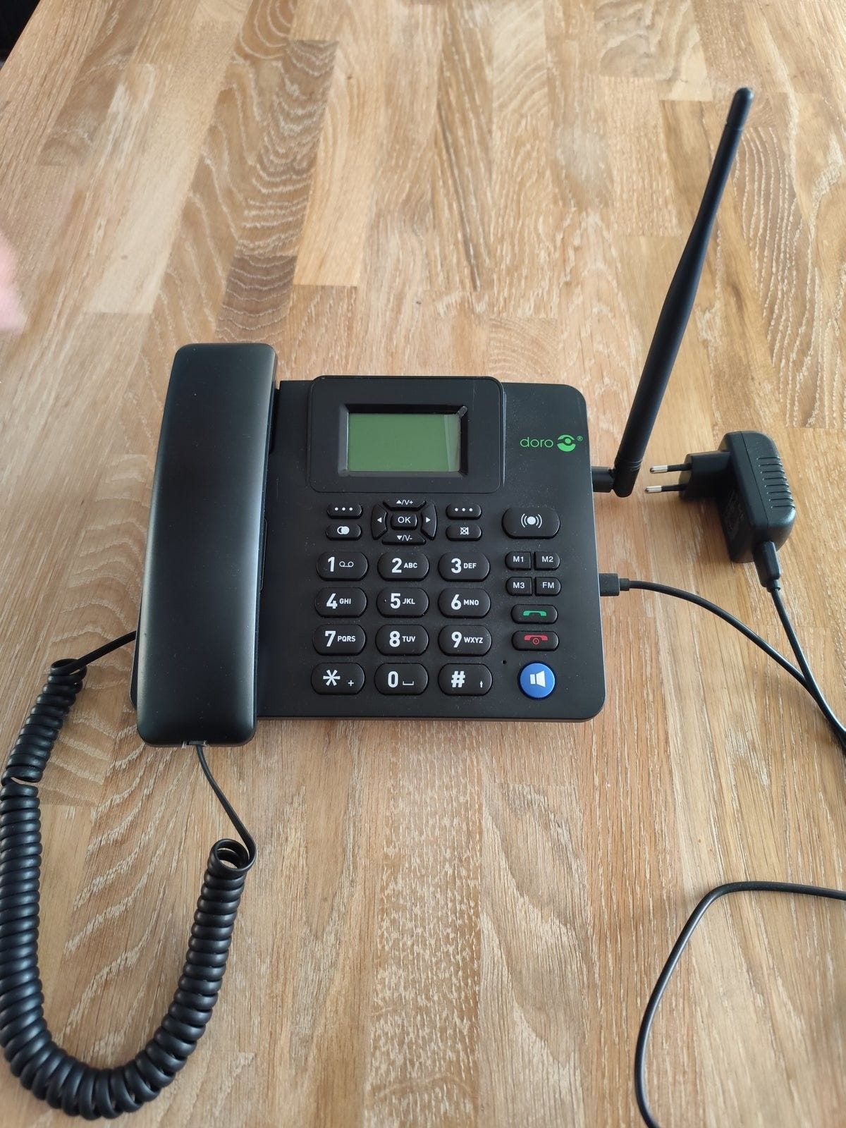 Doro fastnettelefon med simkort | DBA