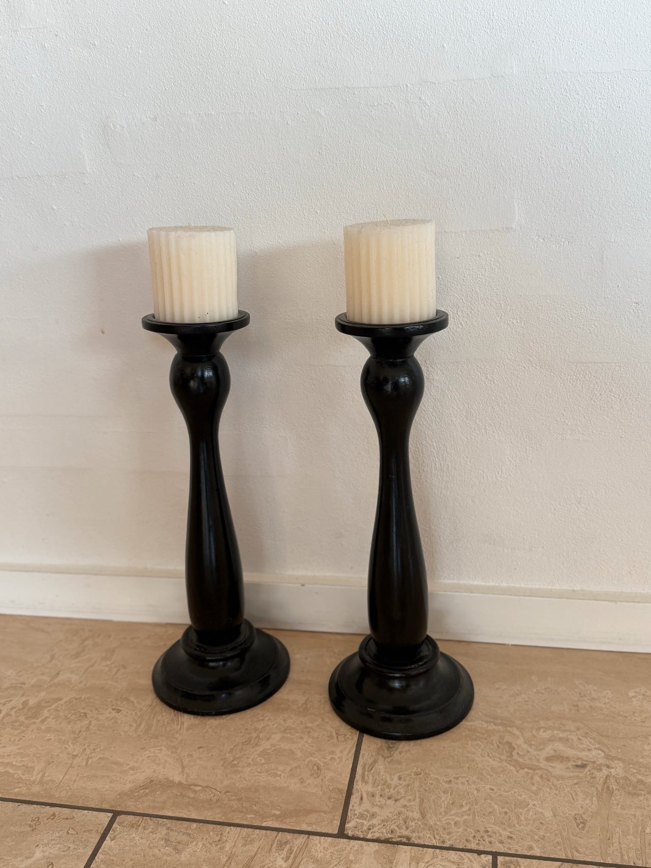 To sorte elegante høje lysestager 40 cm | DBA