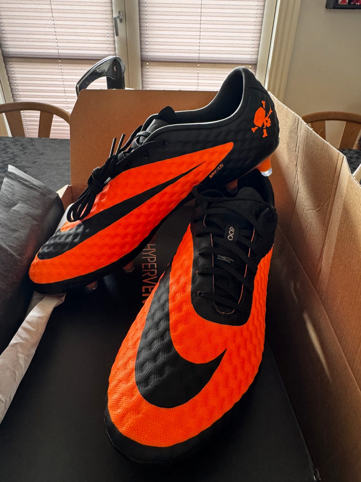 Nike Hypervenom | DBA