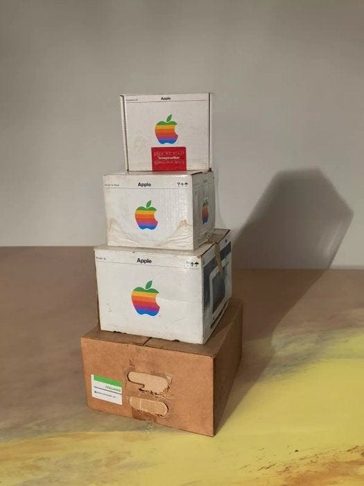 Apple IIc BOXED ITALIAN + Monitor + Stand + Accessories - Computer (1 ...