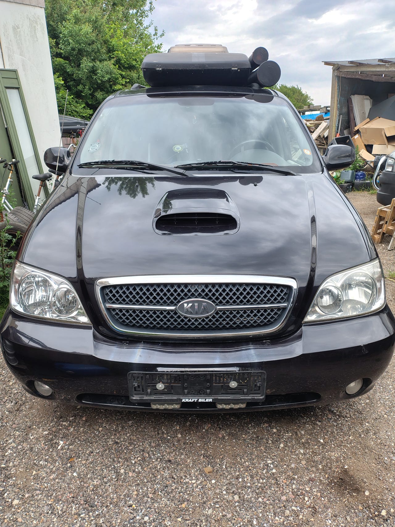 Kia carnival ombygget til campervan | DBA