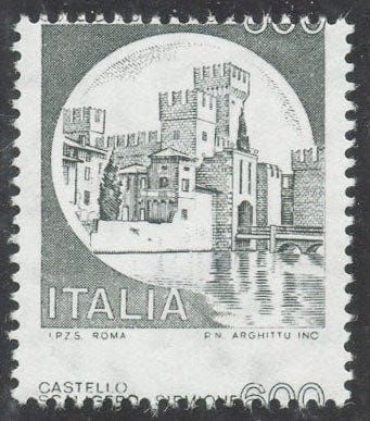 Den Italienske Republik 1980 - CASTELLO NERO L. 600 med savtakket ...