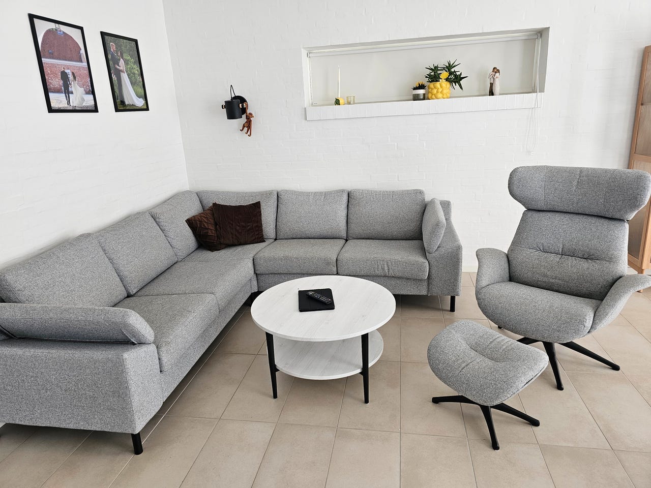 Flex sofa og Flexlux More lænestol og skammel | DBA