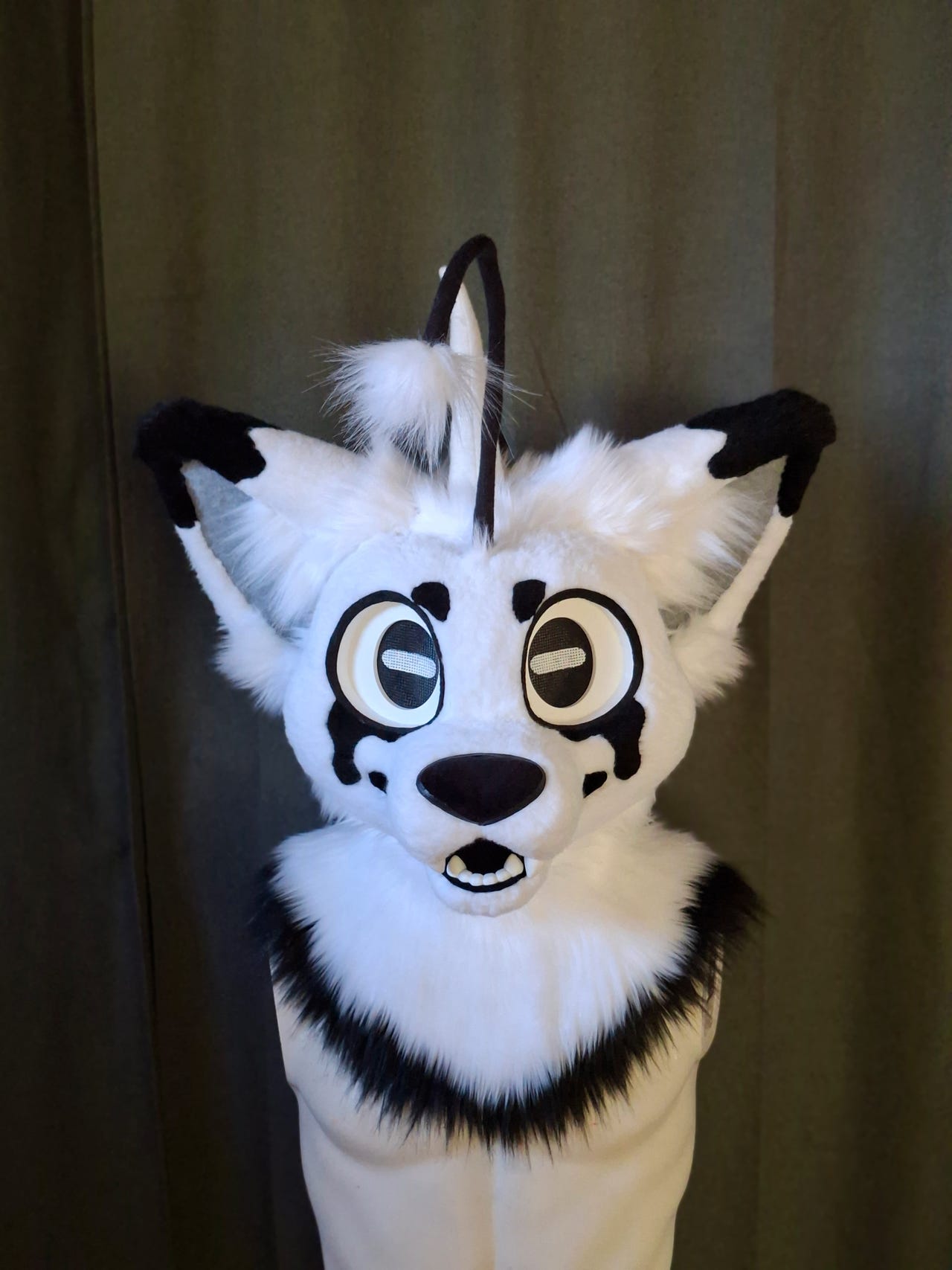 Fursuit Mango_Fuzzy | DBA