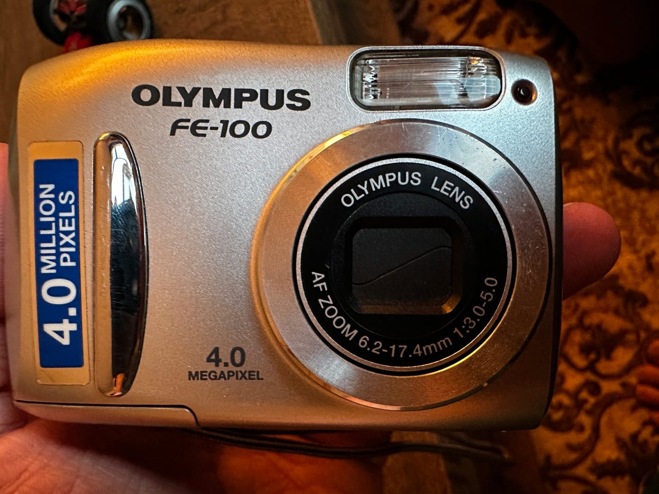 Olympus FE-100 | DBA