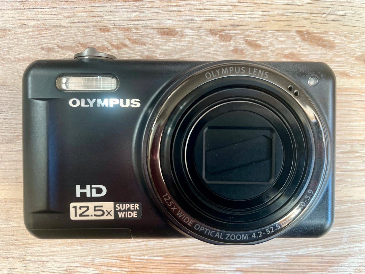 Olympus HD 12.5x Super Wide | DBA