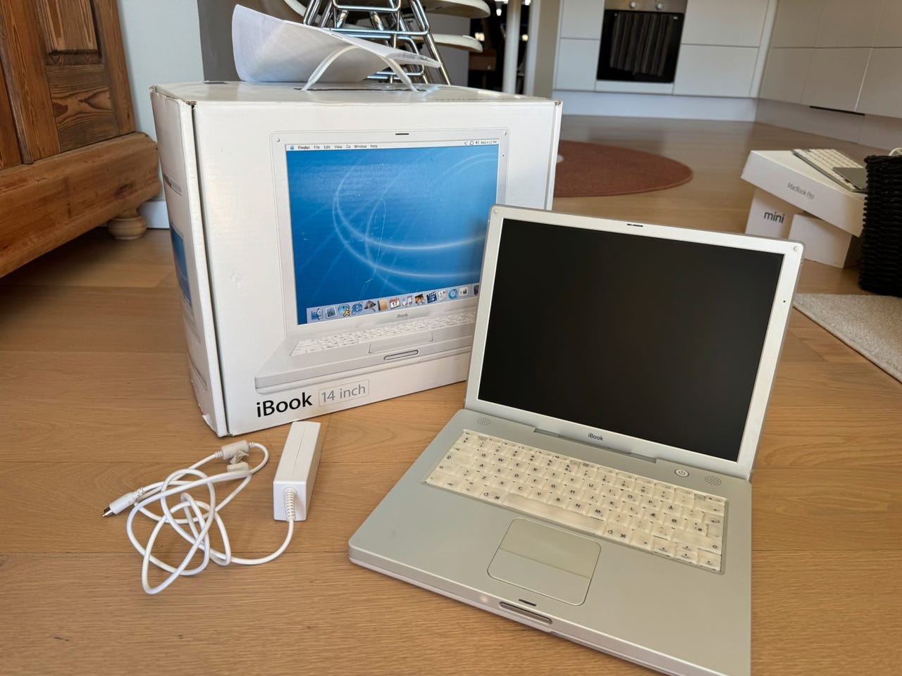 iBook G4 14” | DBA