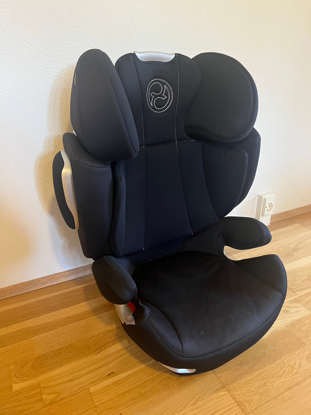 Super flot Cybex Solution Q- fix stol i sort | DBA