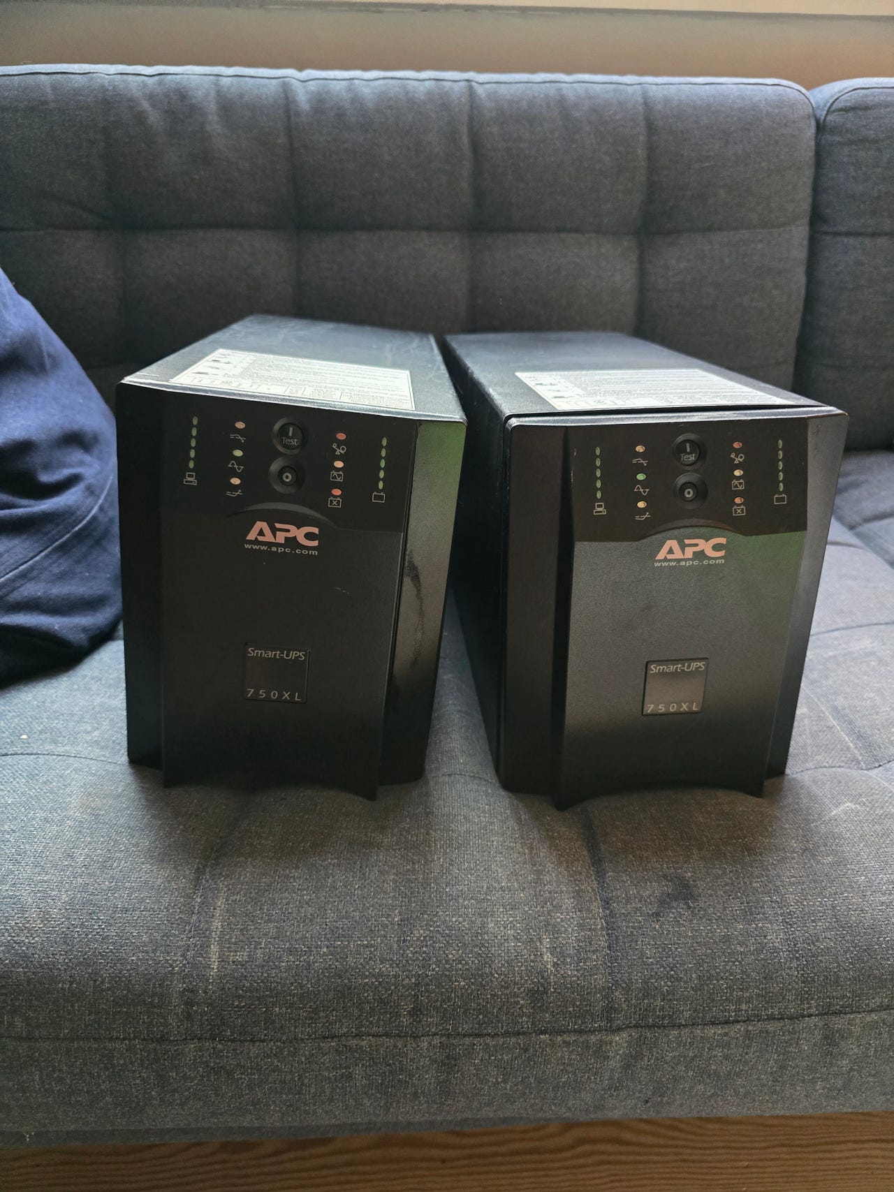 APC Smart-UPS XL 750VA (SUA750XLI) | DBA