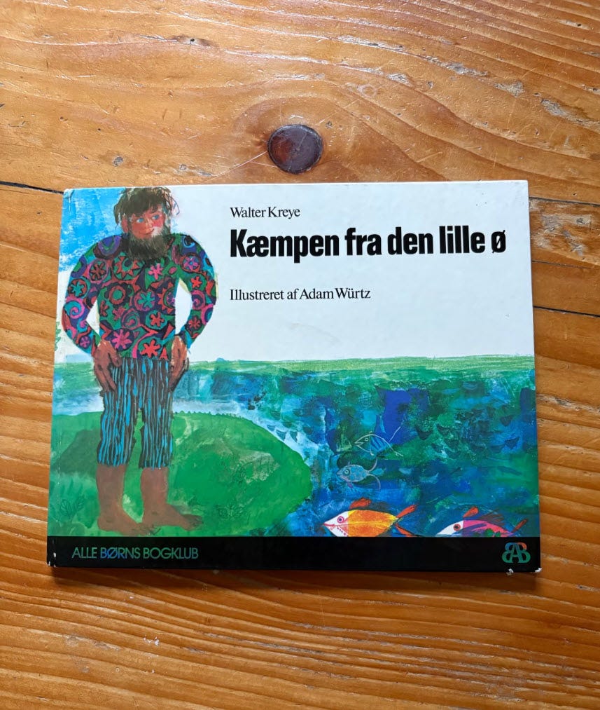 Kæmpen fra den lille ø Bog | DBA