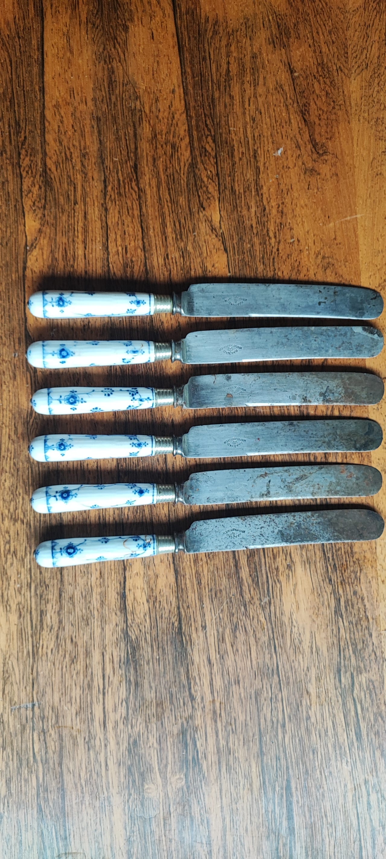 Royal Copenhagen Musselmalet smøreknive | DBA