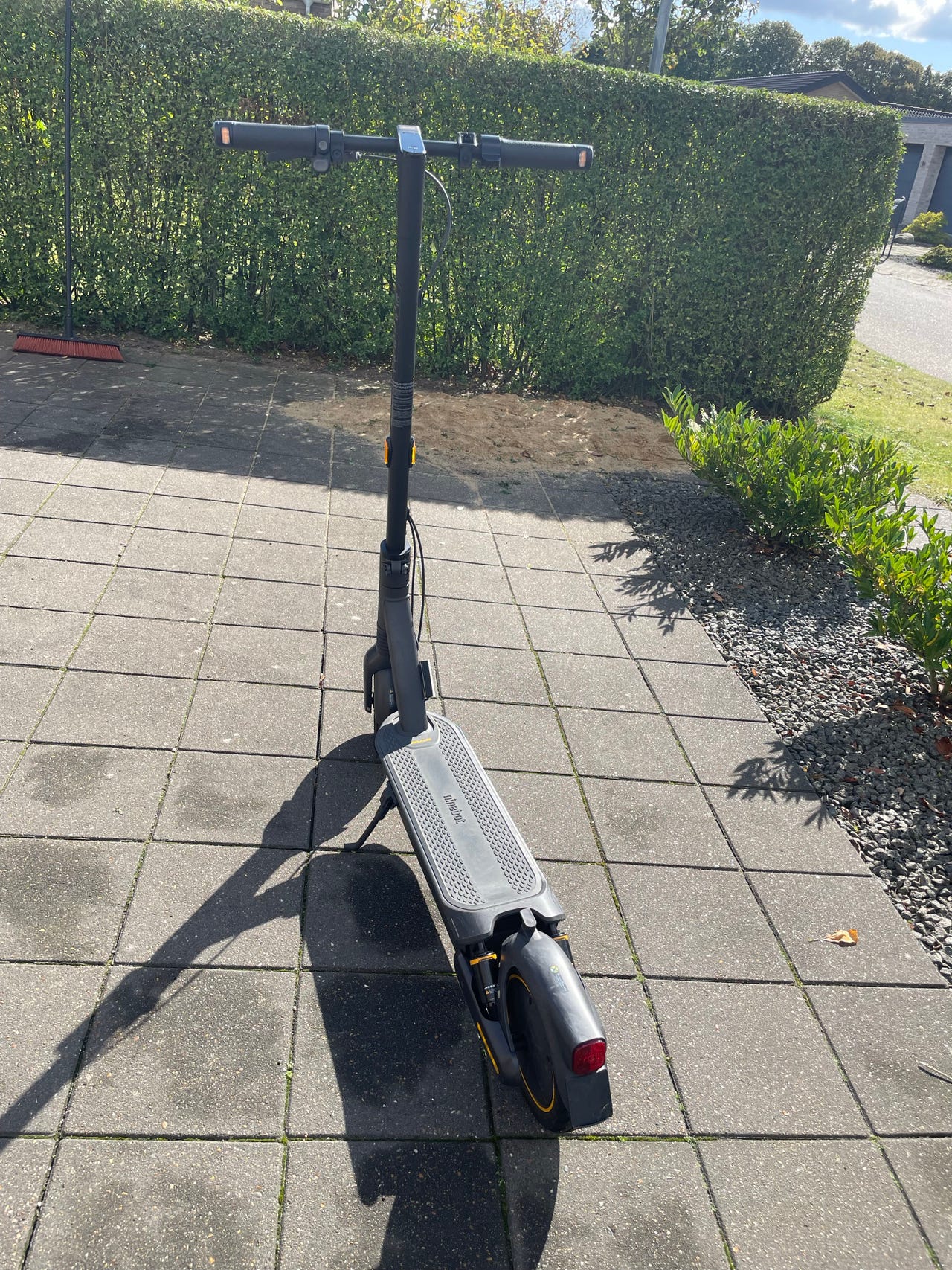 Ninebot max g2e | DBA