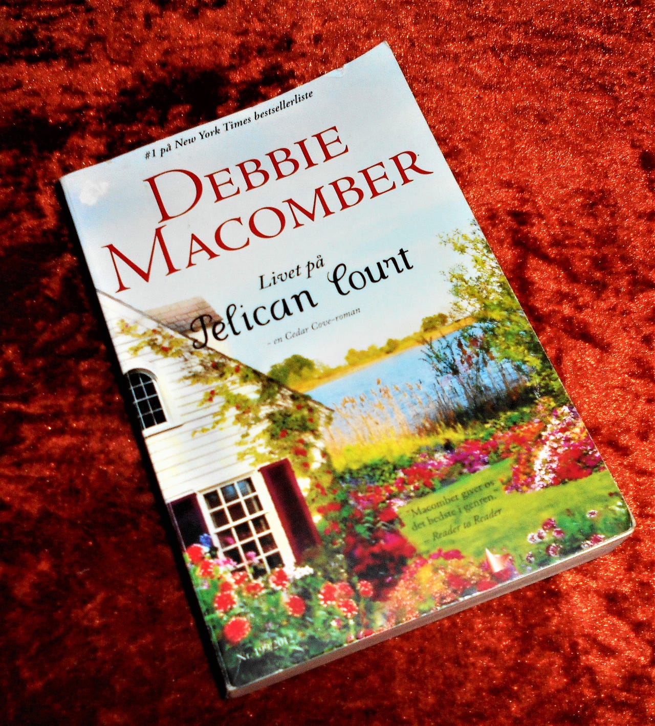 Livet på Pelican Court, Debbie Macomber, genre: romantik, | DBA