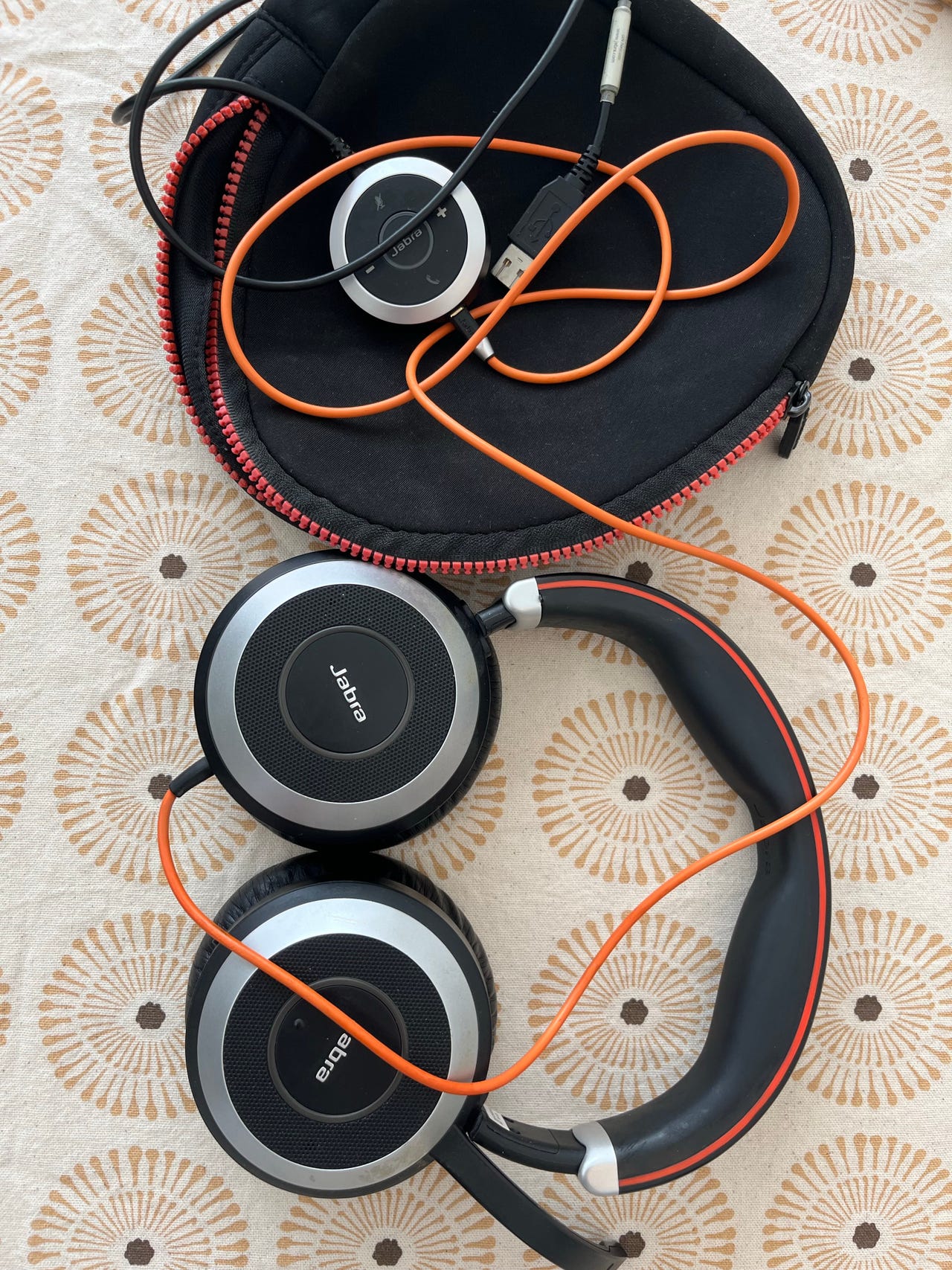 Jabra Over-Ear Hovedtelefoner Sort med Orange Kabel | DBA