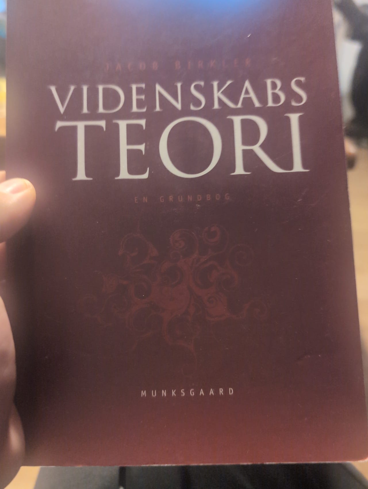Munksgaard Videnskabs Teori Bog | DBA
