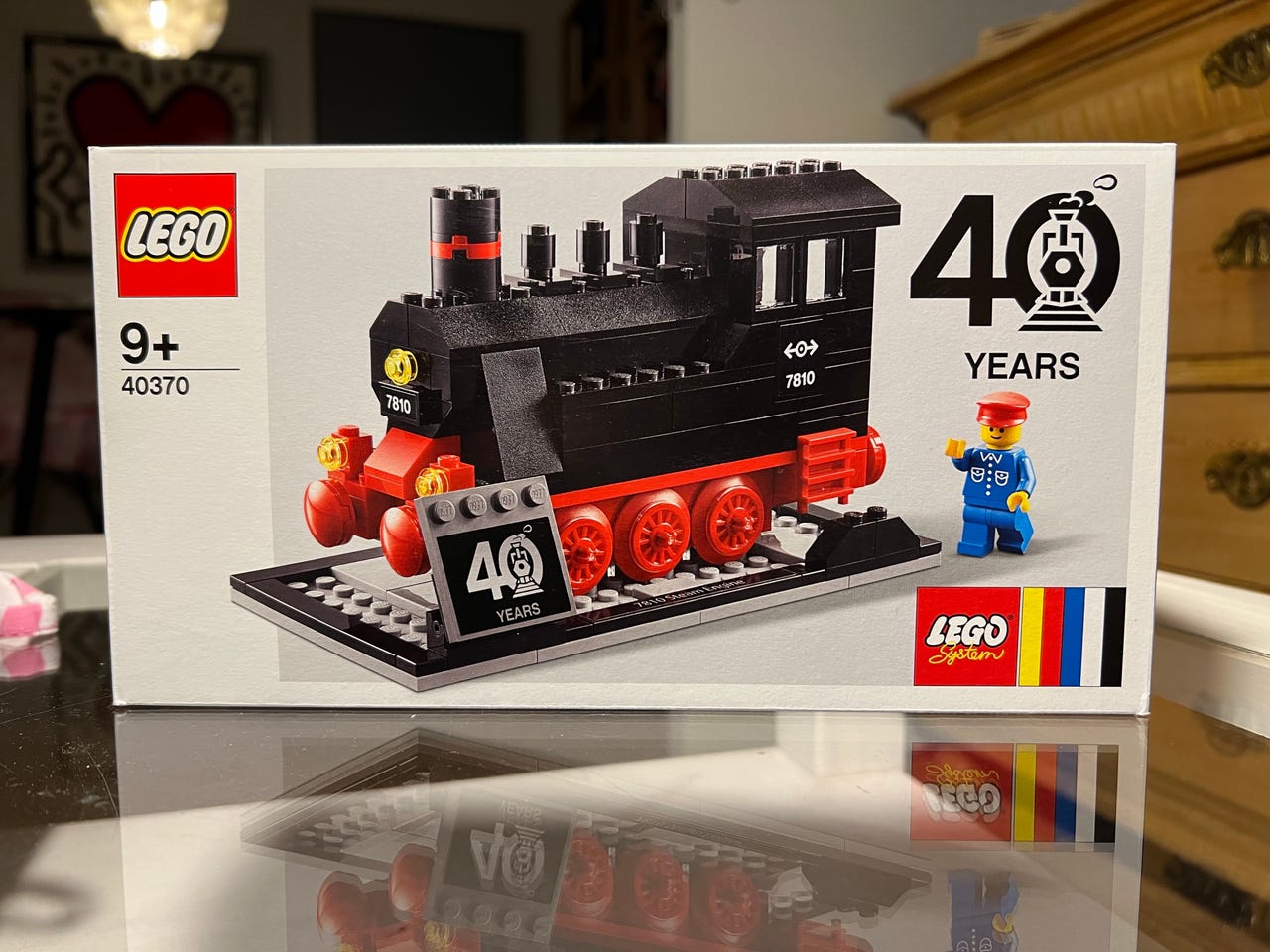 LEGO Icons 40 Years Tog Sæt Sort og Rød | DBA
