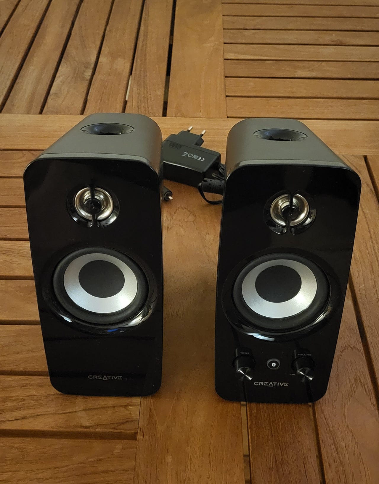 Creative T15 Wireless | DBA