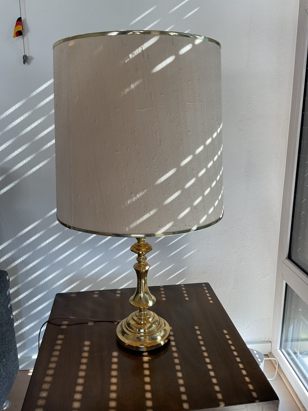 Bordlampe fra TS Belysning Type 56 i messing. | DBA