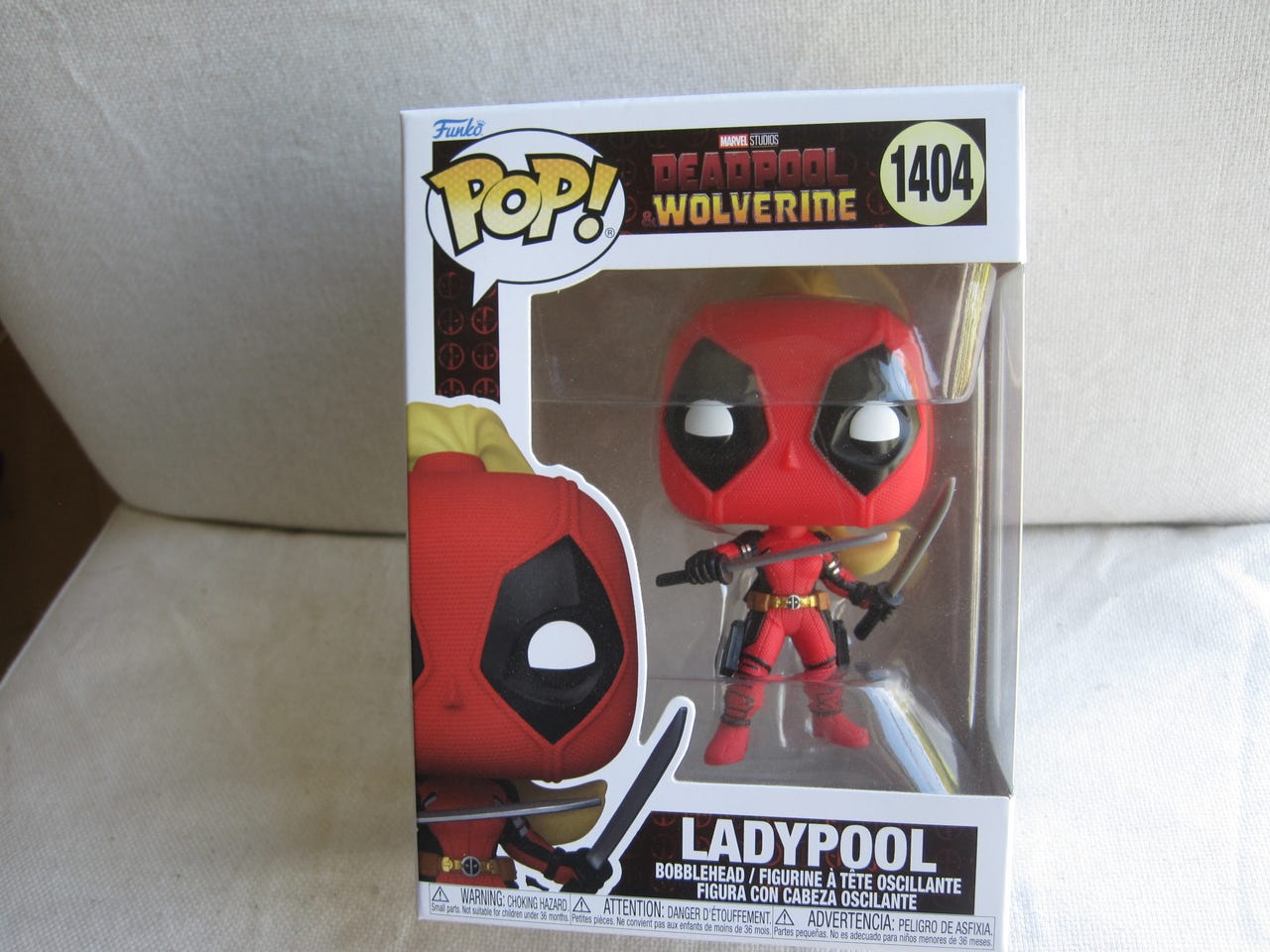 Funko Pop #1404 Ladypool | DBA