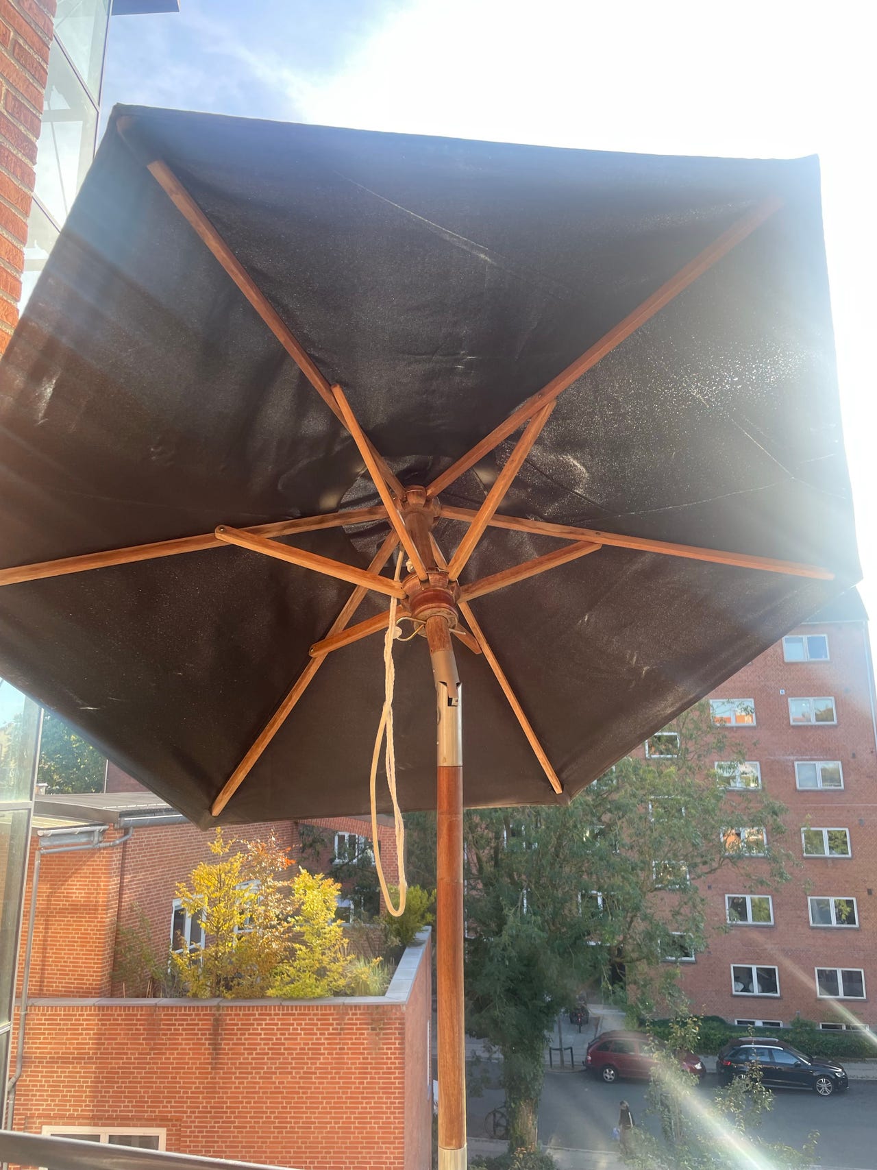 Altan parasol – teaktræs stang – diameter 160 cm | DBA