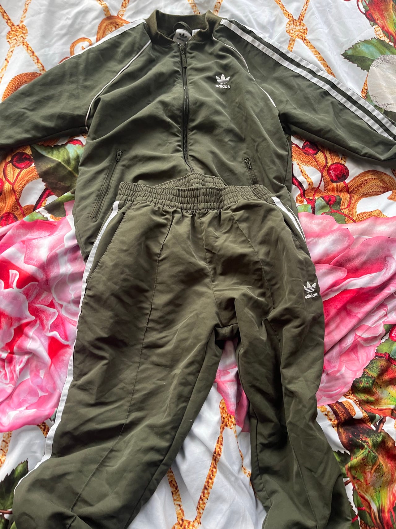 Adidas Unisex Børnetræningssæt Grøn Str. 164 | DBA
